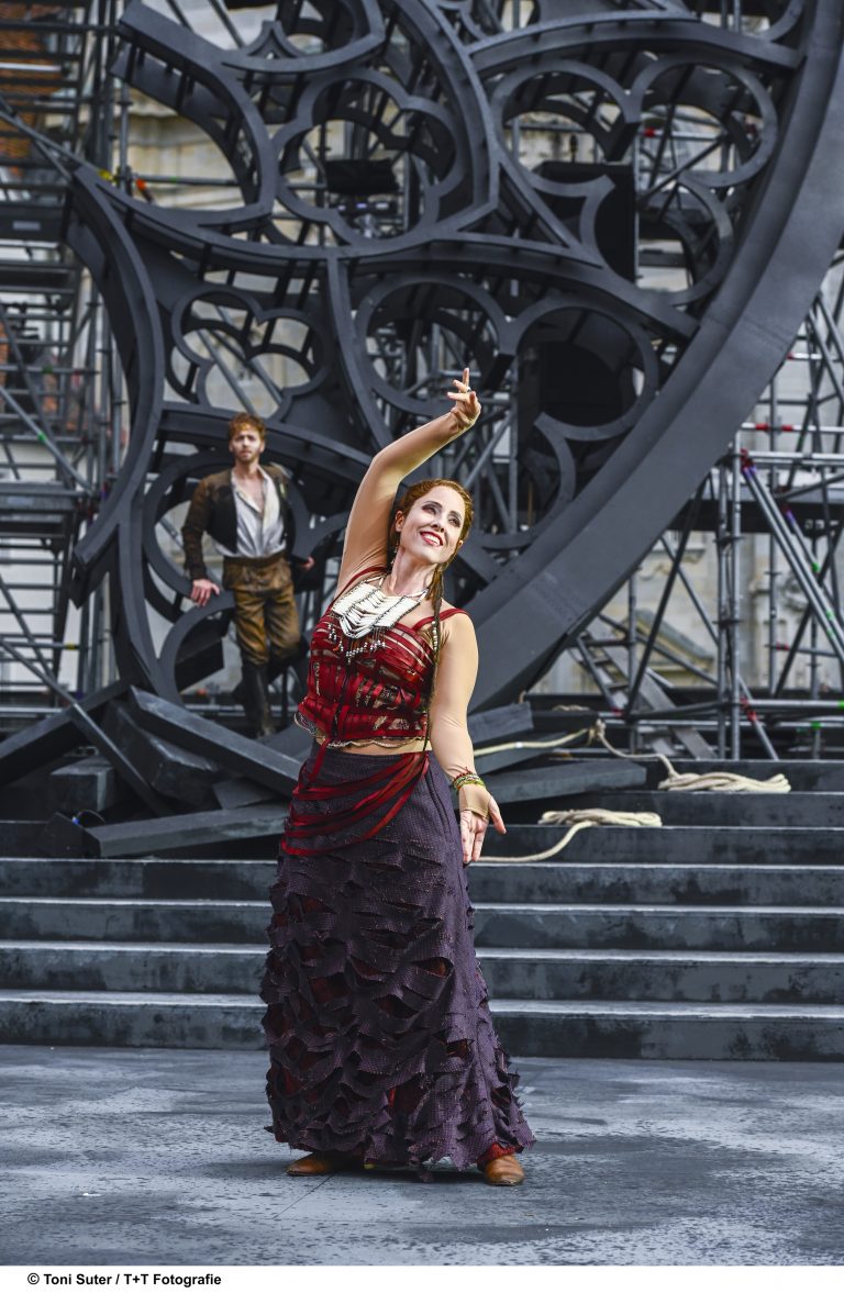 Notre Dame at St.Gallen - Opera Gazet