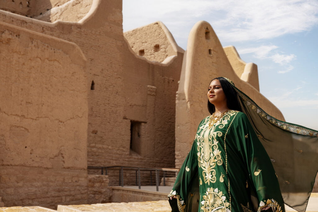 Zarqa Al Yamama - Opera Gazet